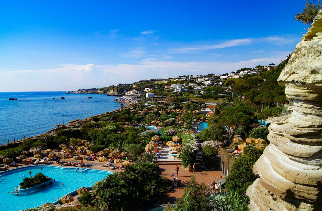 Visit Campania: Cities & Places to Visit - Italia.it