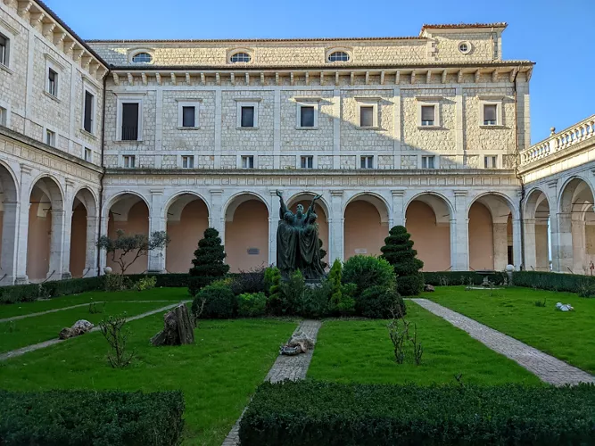 Abbazia di Montecassino, Cassino - Italia.it Abbazia di Montecassino, Cassino - Italia.it