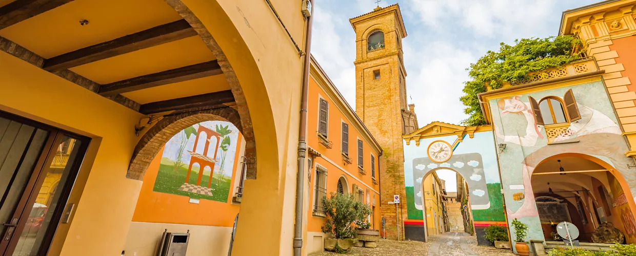 Dozza, pueblo en Emilia-Romaña: qué ver - Italia.it