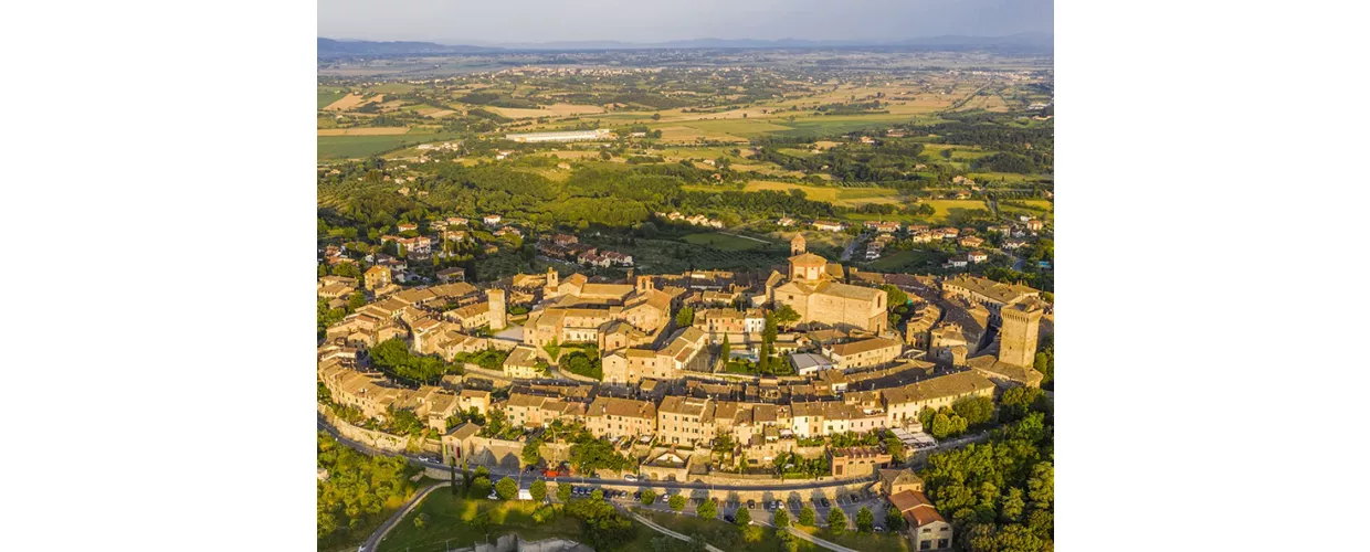 Lucignano, village in Tuscany: things to do - Italia.it