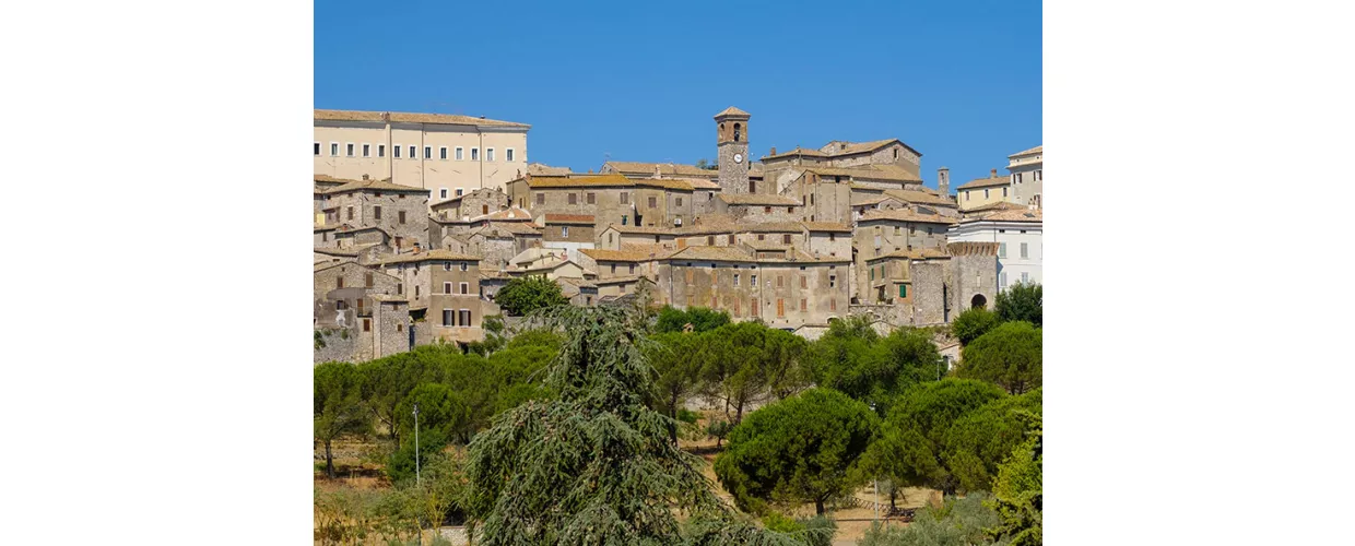 Lugnano in Teverina, village in Umbria, Italy - Italia.it